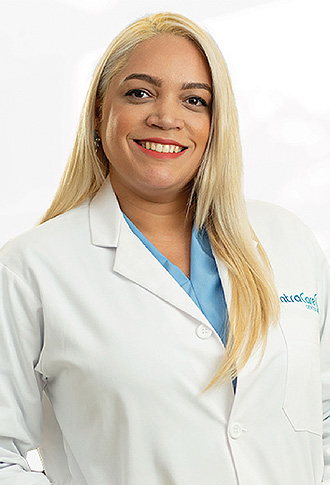 Nuestros Médicos - IntraCare Center - IntraCare Center